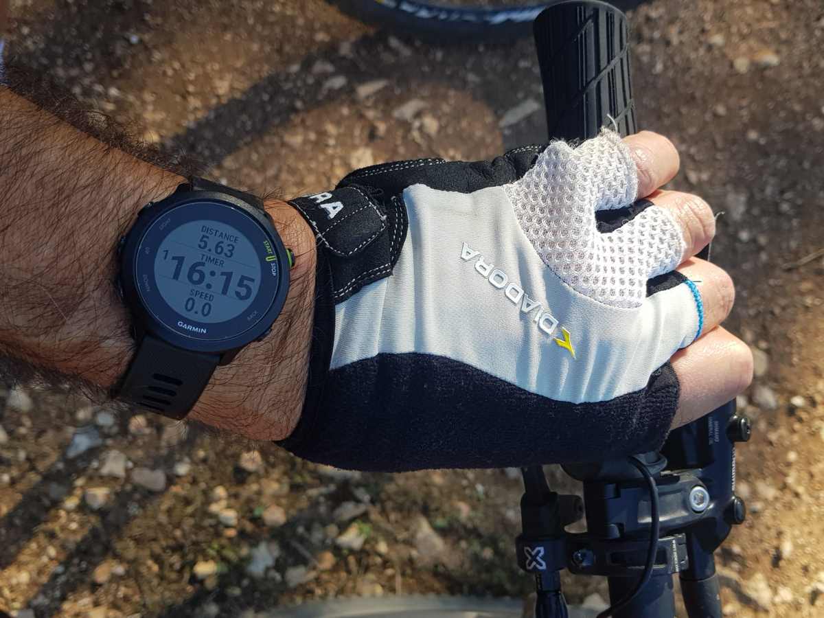 Cycling Watches – An Expert Guide - Superwatches