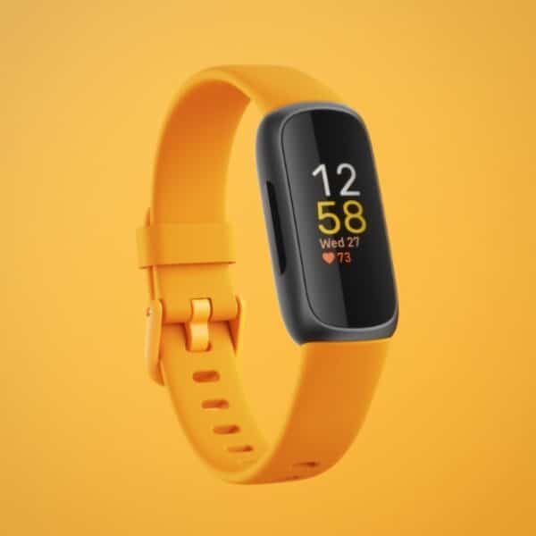 Fair and Square - Fitbit Versa 4 Vs Apple Watch 8 - Superwatches